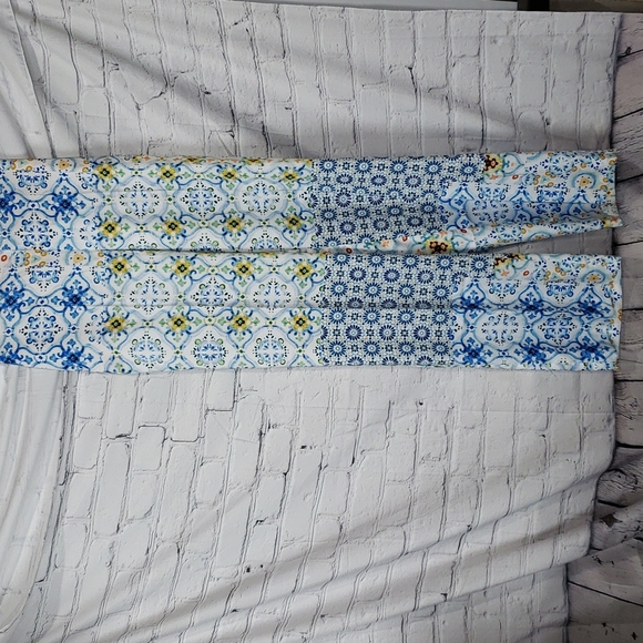 Zara | Pants & Jumpsuits | Zara Tile Print Pants | Poshmark